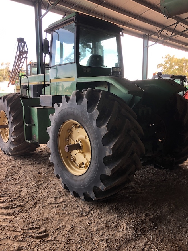 John Deere 8450 Tractor | Machinery & Equipment - Tractors For